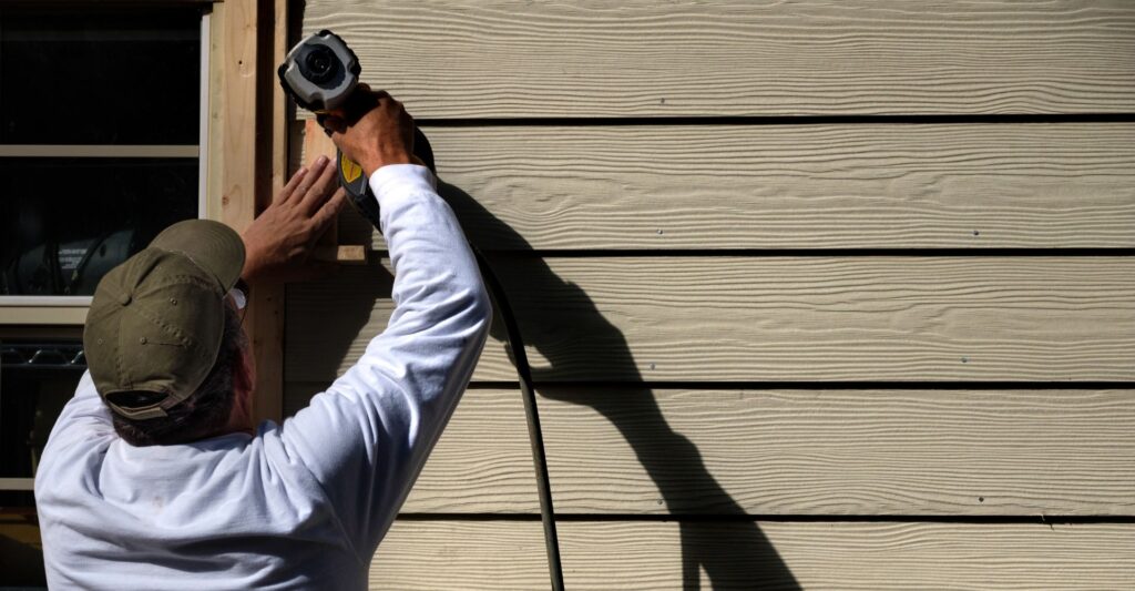 4 Reasons to Install James Hardie Siding on Your Home in Colorado